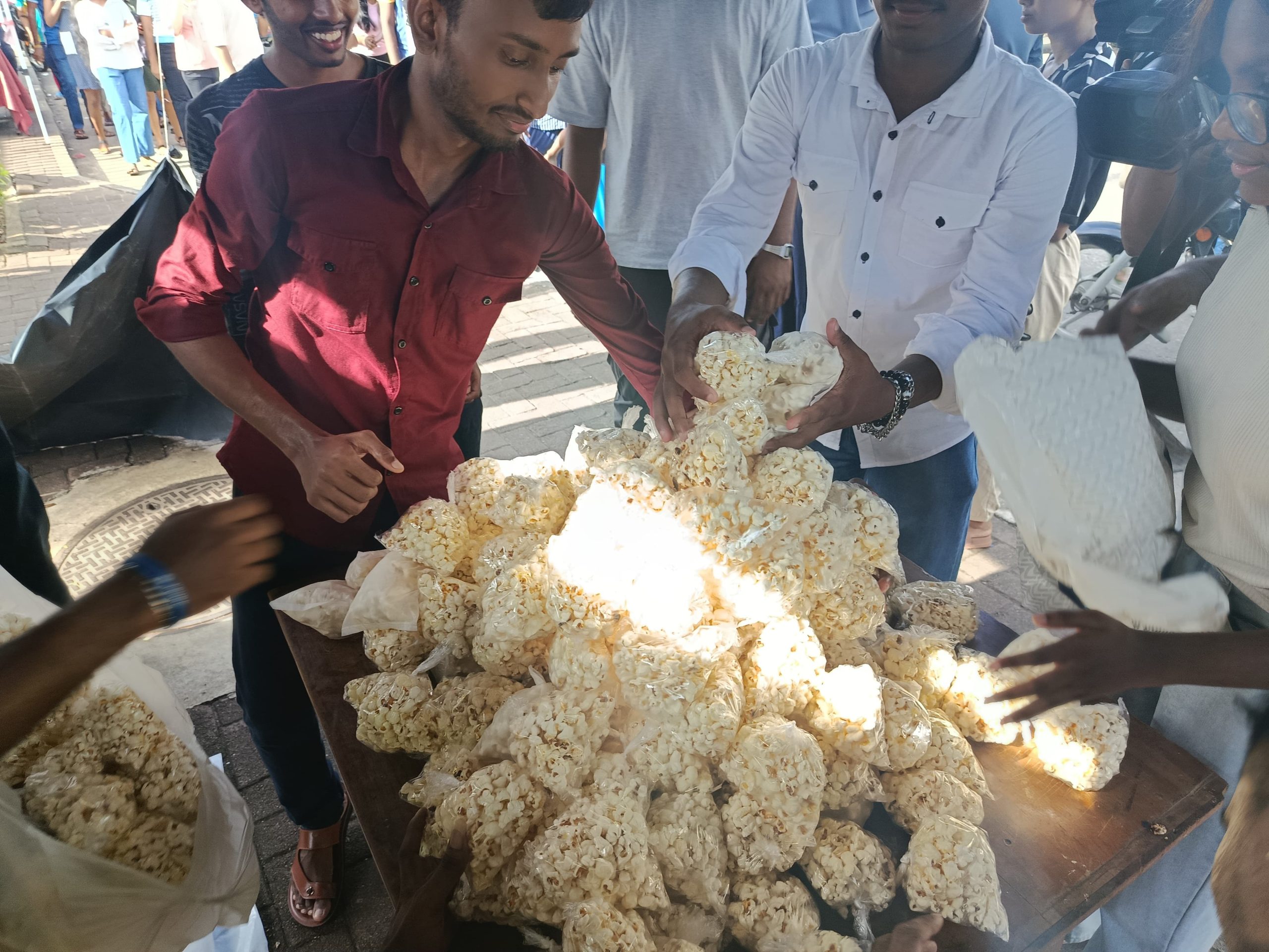 Vesak Dansala 2025: A Popcorn-Filled Act of Kindness by Second-Year ...