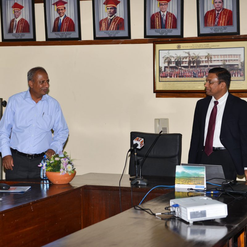 Prof. Lalith Samarakoon revisits the Department of Finance - Faculty of ...