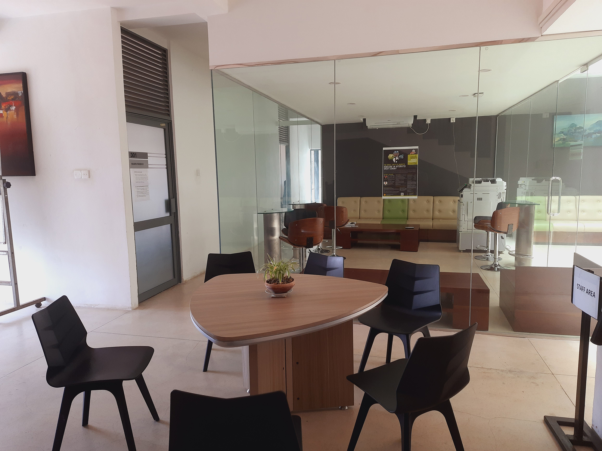 The Research Center for Management Studies and Commerce - Faculty of ...